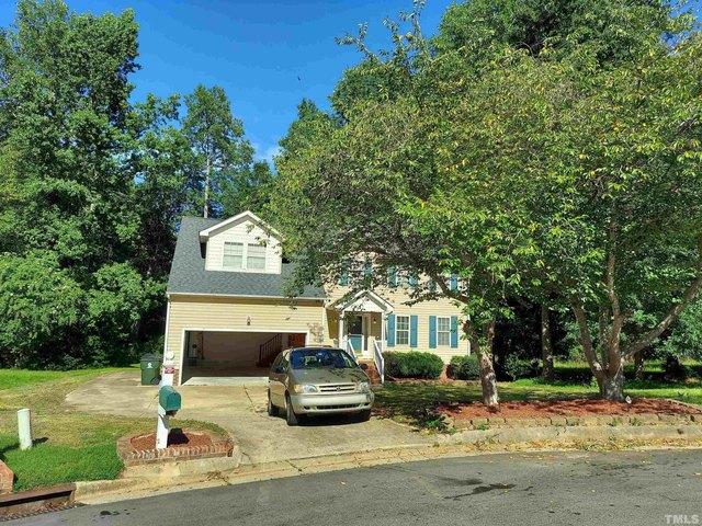 224 Crossfire Rd, Holly Springs, NC 27540