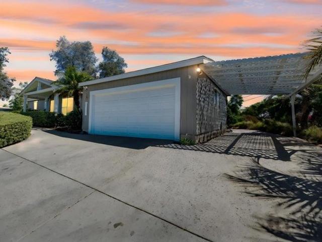 224 Astro Ct, Vista, CA 92083