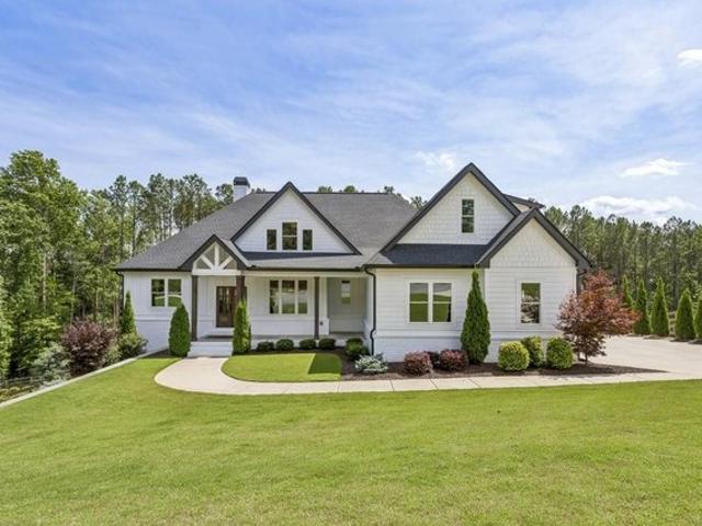 224 Autumn Brook Dr, Canton, GA 30115