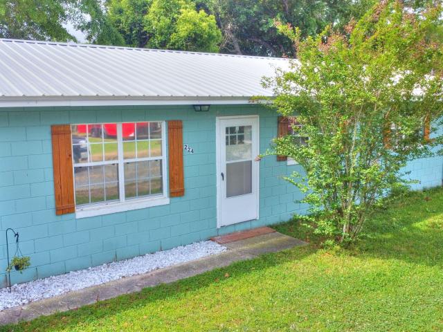 224 Bay Lane