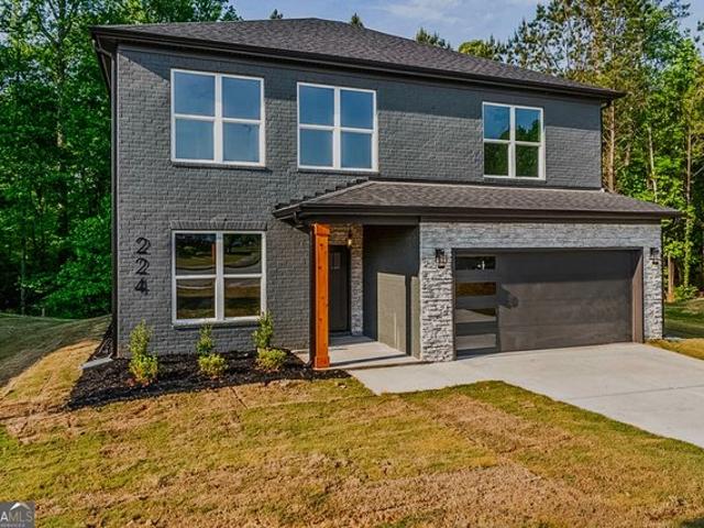 224 Galway Ln, Hampton, GA 30228