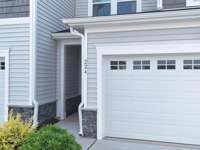 224 Gilder Woods Drive