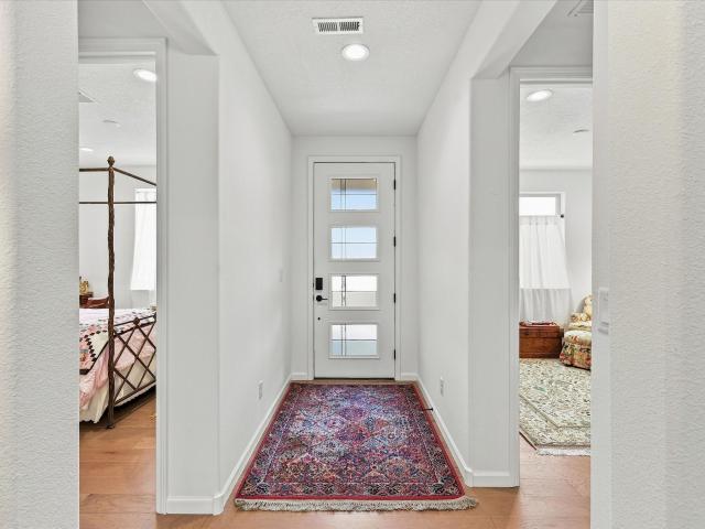 224 Delfina Street