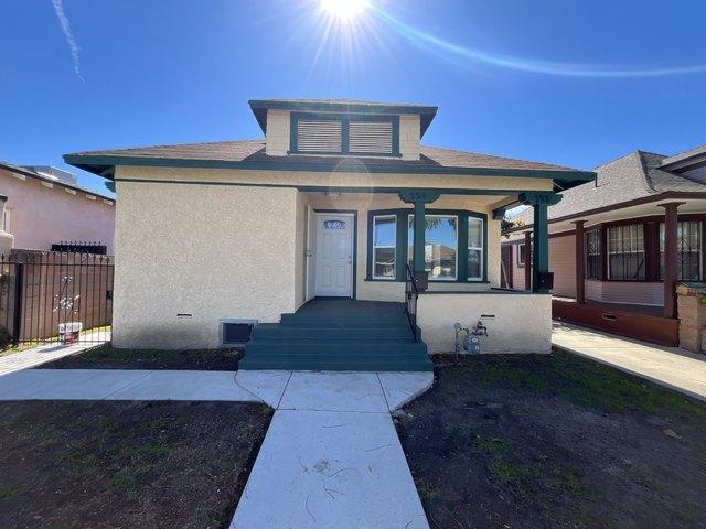 224 E 65th St, Los Angeles, CA 90003