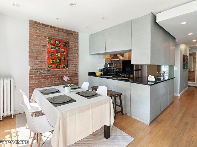 224 E 7TH Street 11
