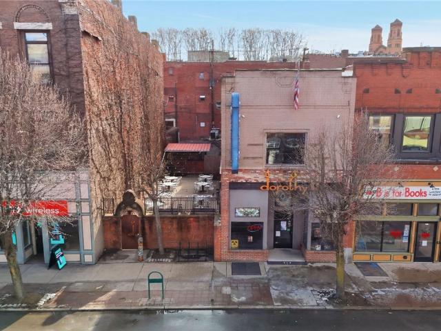 224 E 8th Ave