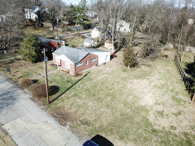 224 E Cross Street