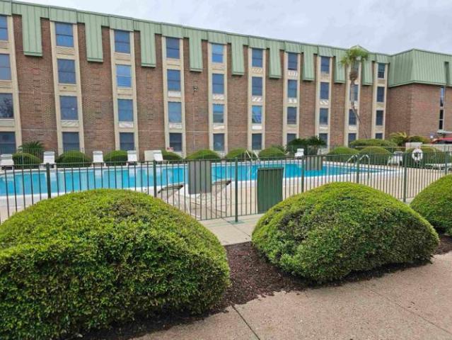 224 E Garden St #111, Pensacola, FL 32502