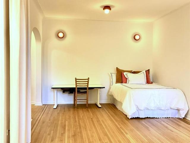 224 Highland Boulevard # 611