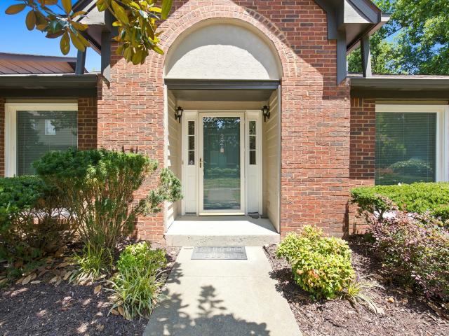 224 Highland Villa Cir