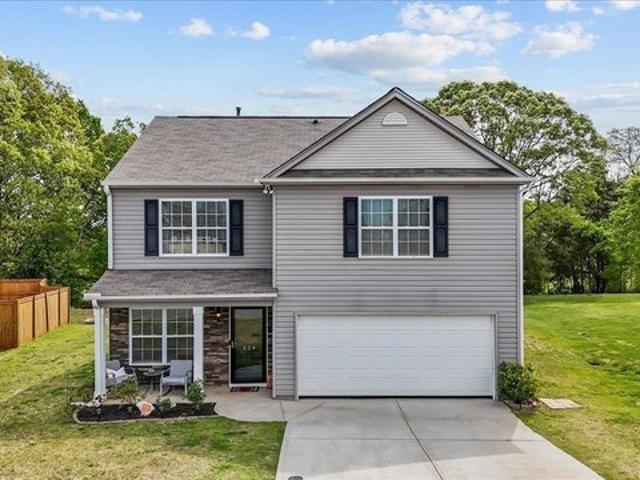 224 Hillendale Way, Pelzer, SC 29669
