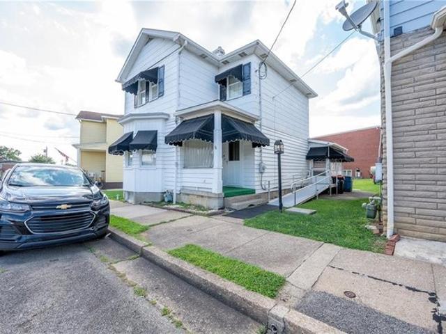 224 Irving Ave, Latrobe, PA 15650