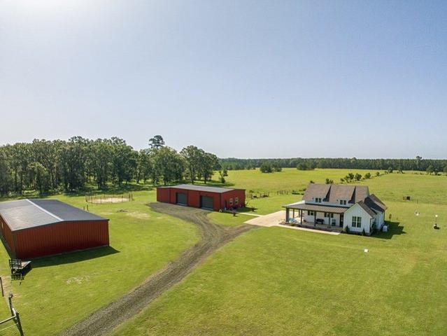 224 James King Rd, Zavalla, TX 75980
