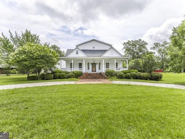 224 Oak Ave, Pinehurst, GA 31070