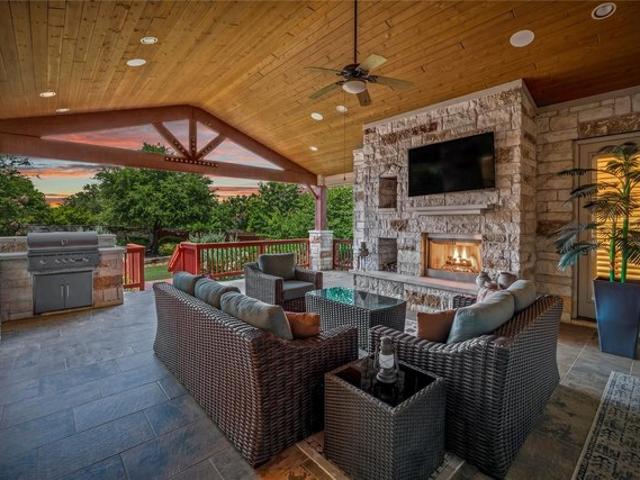 224 Oxbow Cv, Georgetown, TX 78628