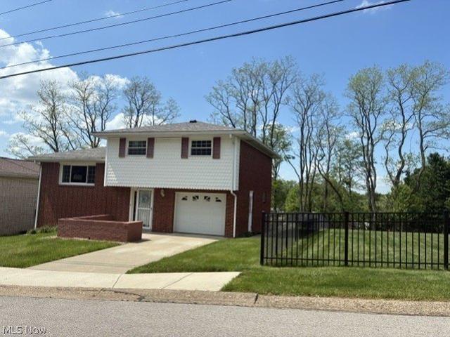 224 Lorraine Dr, Weirton, WV 26062