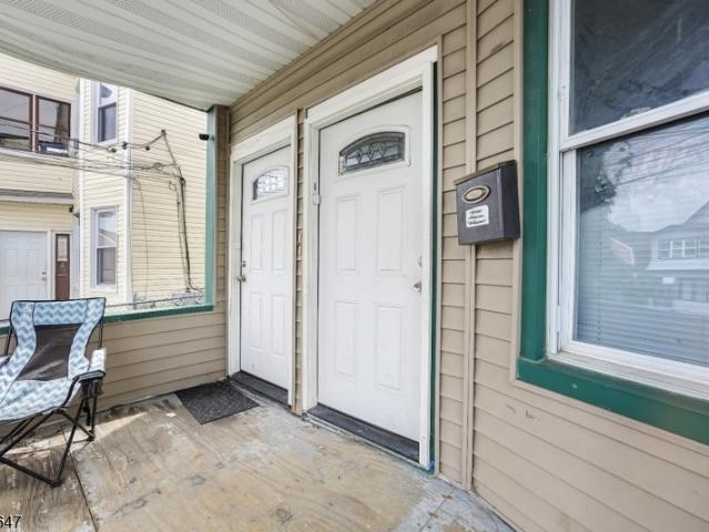 224 Lawrence St