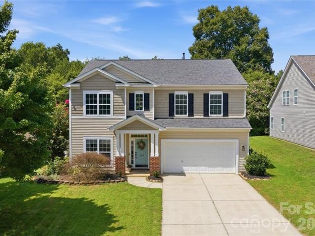 224 Morning Dew Ln, Mount Holly, NC 28120