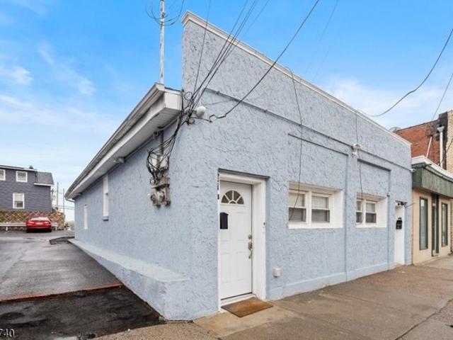 224 Macarthur Ave, Garfield, NJ 07026