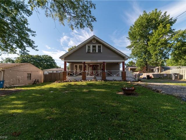 224 Meadowbrook Avenue