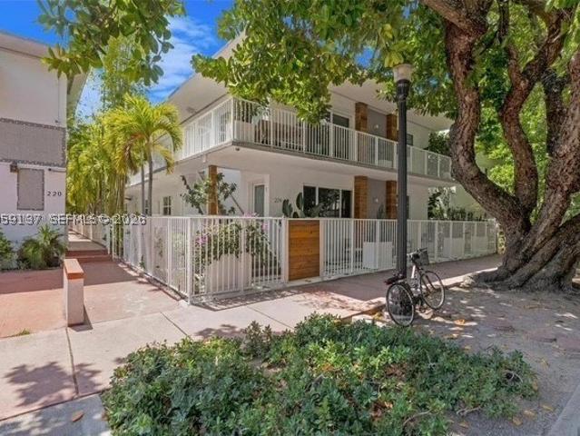 224 Meridian Ave Apt 9, Miami Beach, FL 33139