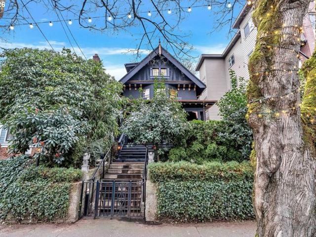 224 NW 20th Ave, Portland, OR 97209