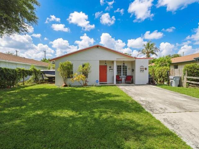 224 NW 9th St, Pompano Beach, FL 33060