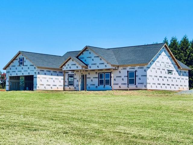 224 Nyle Ridge Rd, Wirtz, VA 24184