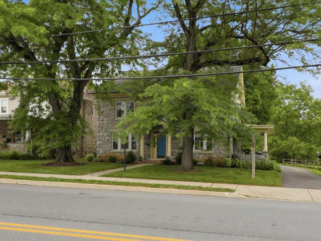 224 S 4Th Street