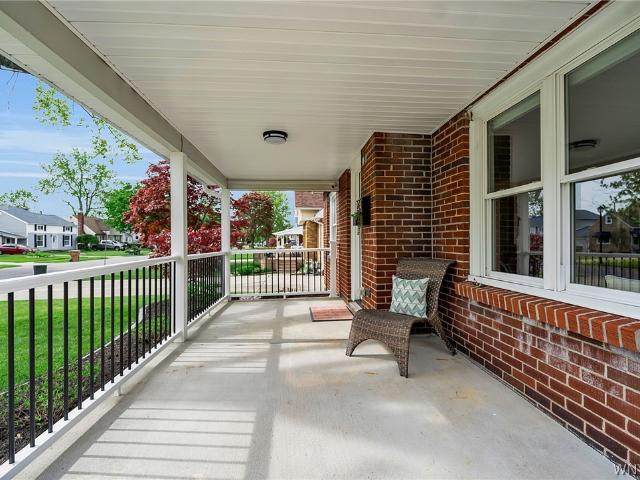 224 S Huxley Drive