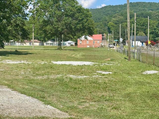 224 S Leighton Avenue # 1