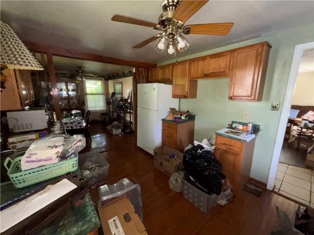 224 Seneca Dr