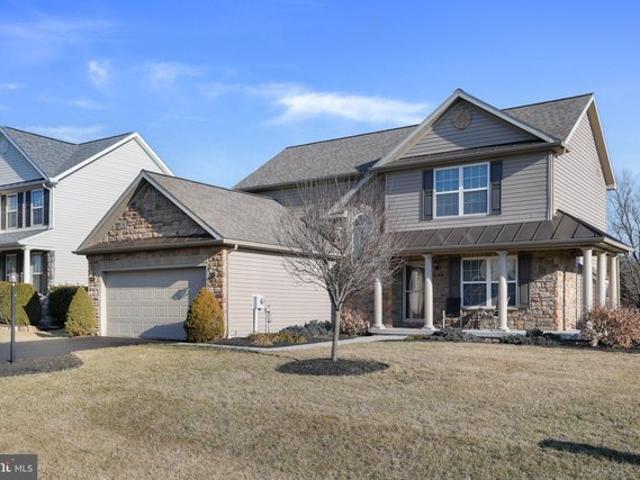 224 Shannon Ct, Inwood, WV 25428
