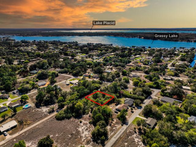 224 Starlight Ave, Lake Placid, FL 33852 | MLS #R11109