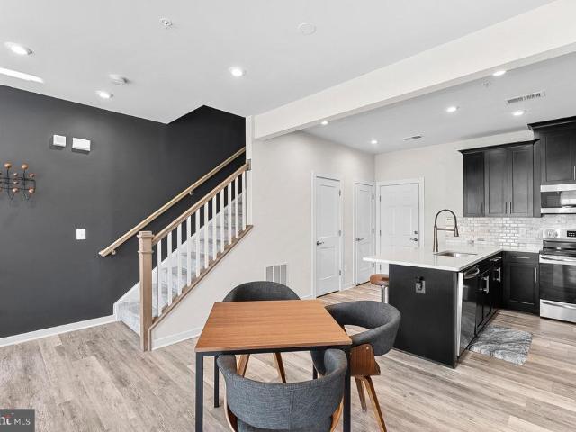 224 Petite Sirah Terrace SE