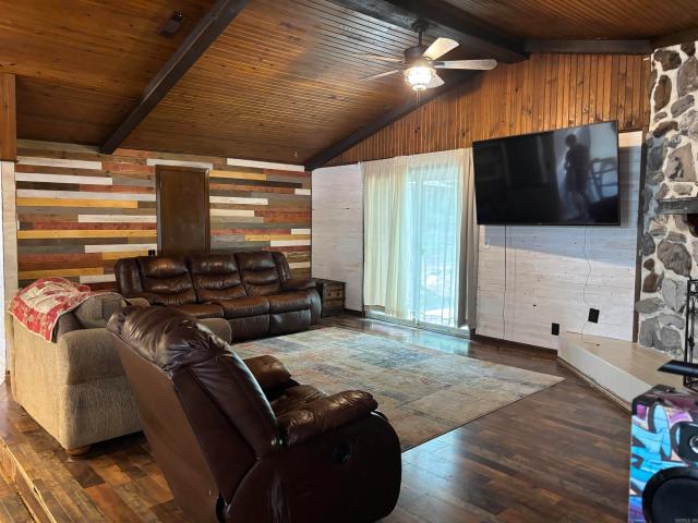 224 Peanut Ridge