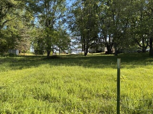 224 Prairie River Dr, Coldwater, MI 49036