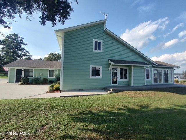 224 River Reach Dr, Swansboro, NC 28584