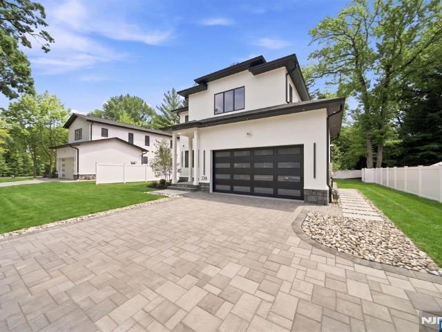 224 Riveredge Road