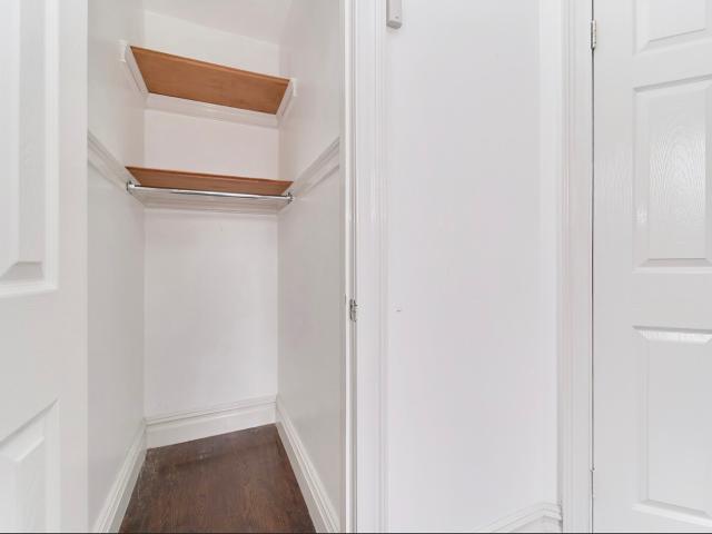 224 W 13TH Street 4R
