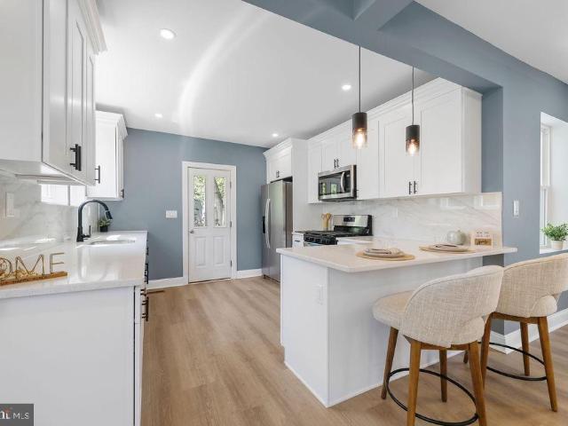 224 W Olive Street
