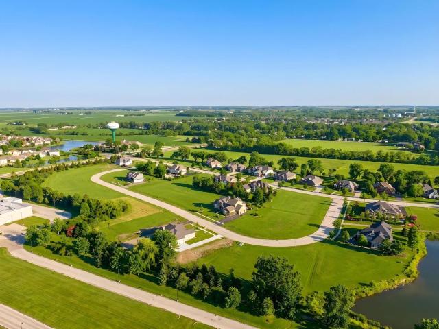 224 Whittemore Dr, Sycamore, IL 60178 | MLS #12699