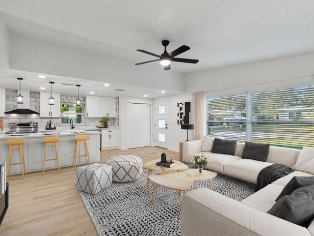 224 Timberlane Dr, Palm Harbor, FL 34683 | MLS #TB8470 | Compass