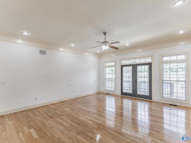 224 Twin Lakes Drive