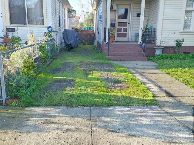 224 Vallejo St, Petaluma, CA 94952 | MLS #41128 | Compass