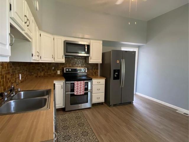 224 Vine St, Greenville, IL 62246 | MLS #25076