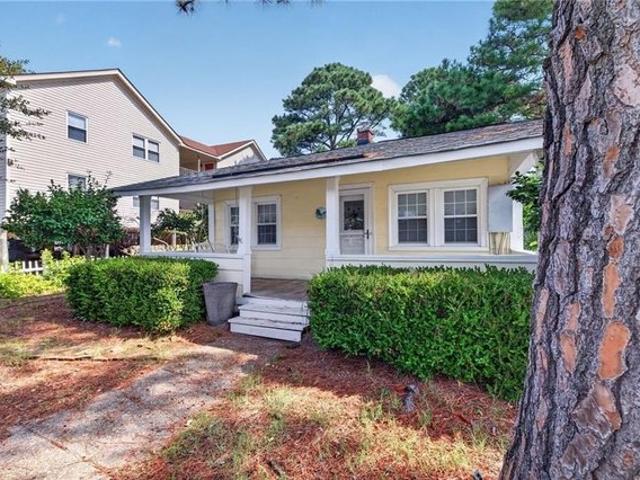 224A View Ave, Norfolk, VA 23503