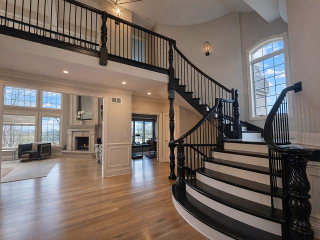 22542 Swanstone Court