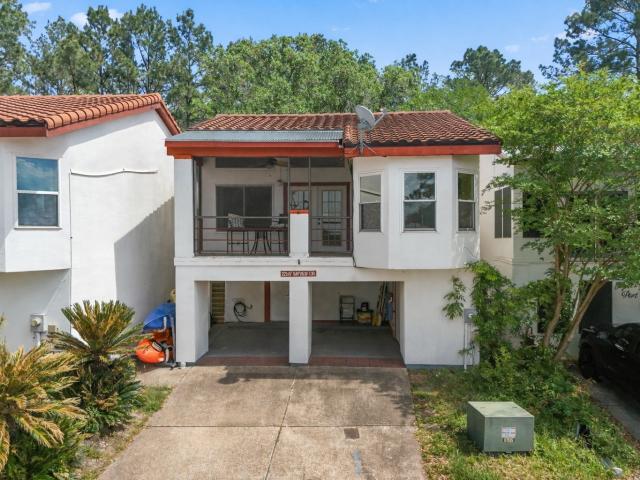 22547 Bayview Circle