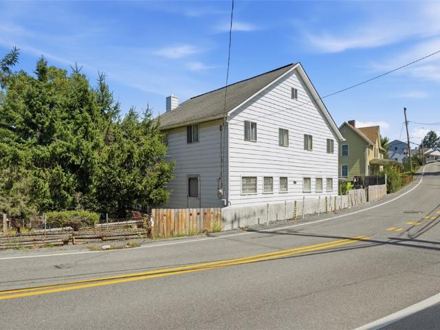 2254 Mckees Rocks Rd